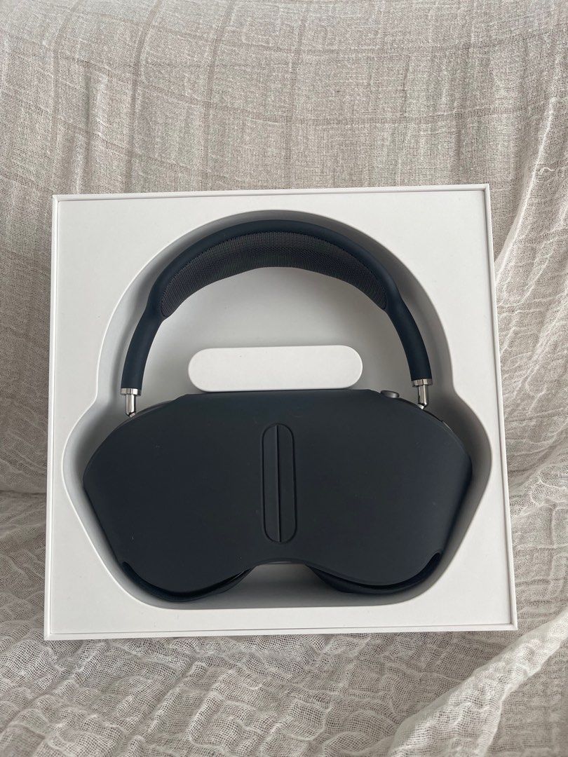 Apple AirPod Max (Space Grey), Audio, Headphones & Headsets on Carousell