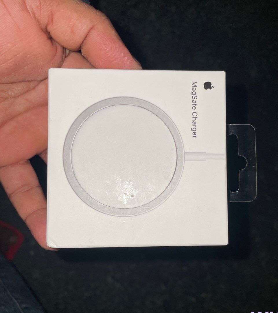 Apple Magsafe charger, Computers & Tech, Parts & Accessories, Chargers ...