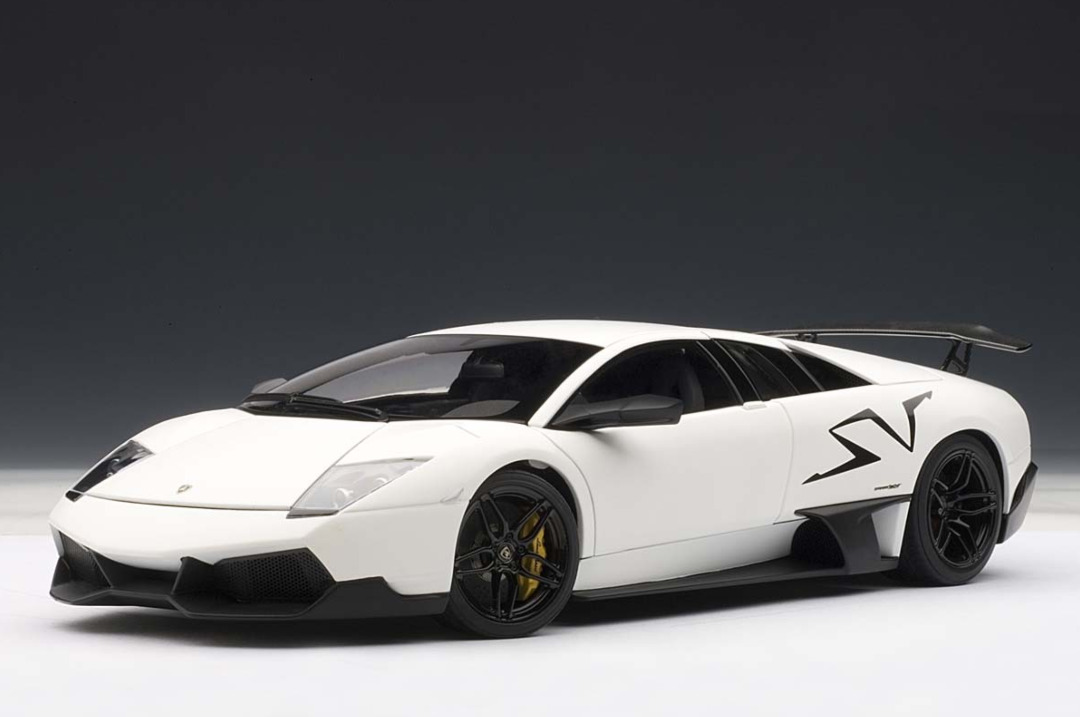 Autoart Lamborghini Murcielago LP670-4 SV Bianco Canopous/Matt White 1/ ...