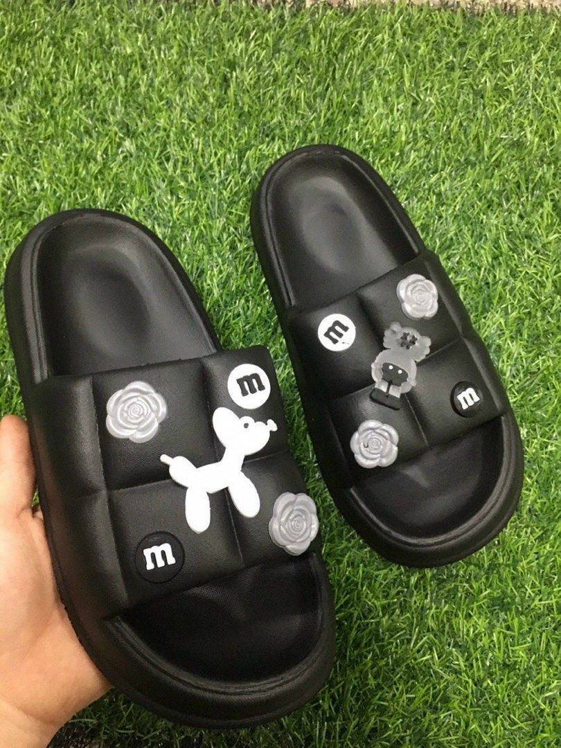 Ready 1,000 stocks Bear BRICK Horizontal Strap Slippers Super hot trend ...