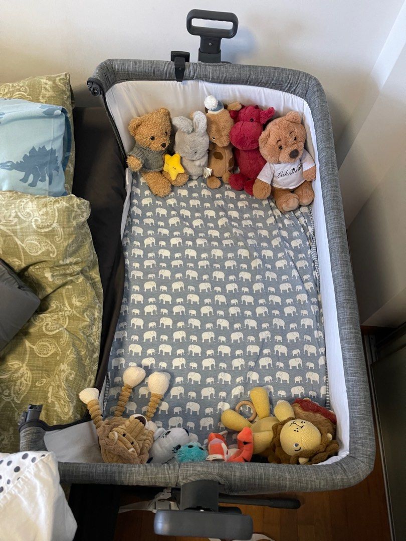 Bedside crib Moweo, Babies & Kids, Baby Nursery & Kids Furniture, Cots ...