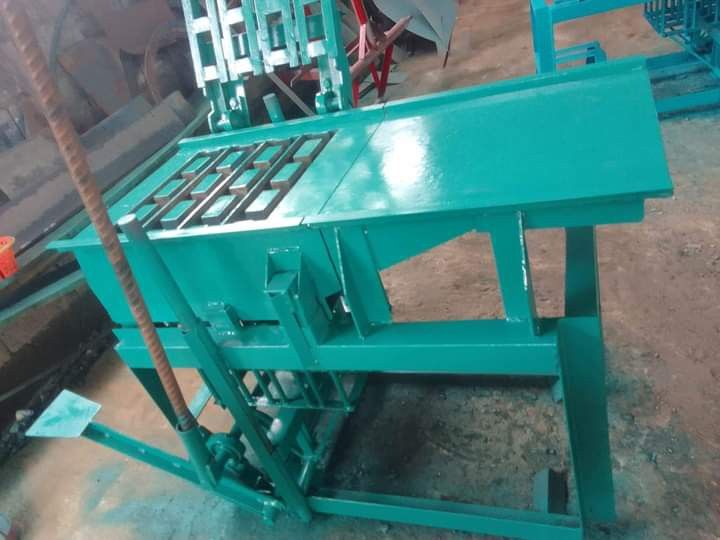Concrete hollowblocks machine (chb machine) on Carousell