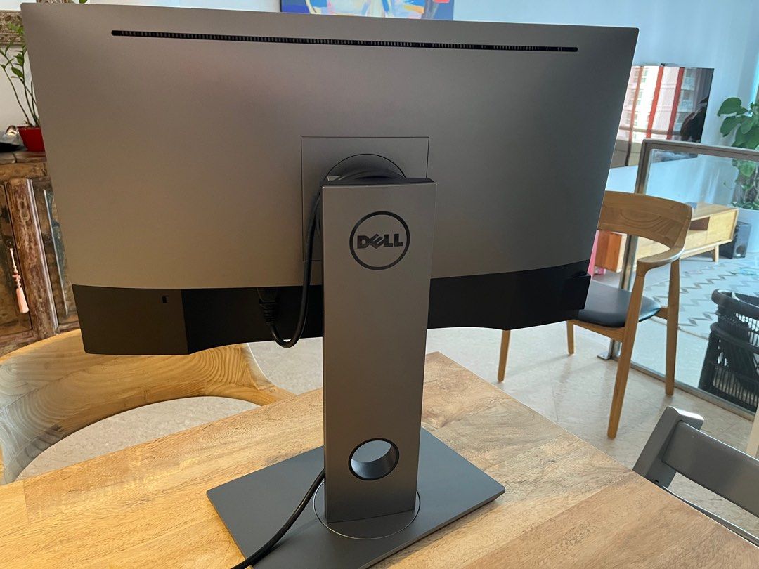 Dell ultrasharp U2518D + free delivery, Computers & Tech, Parts ...