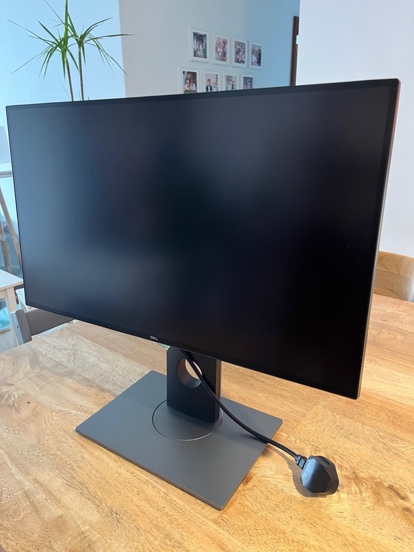 Dell ultrasharp U2518D + free delivery, Computers & Tech, Parts ...