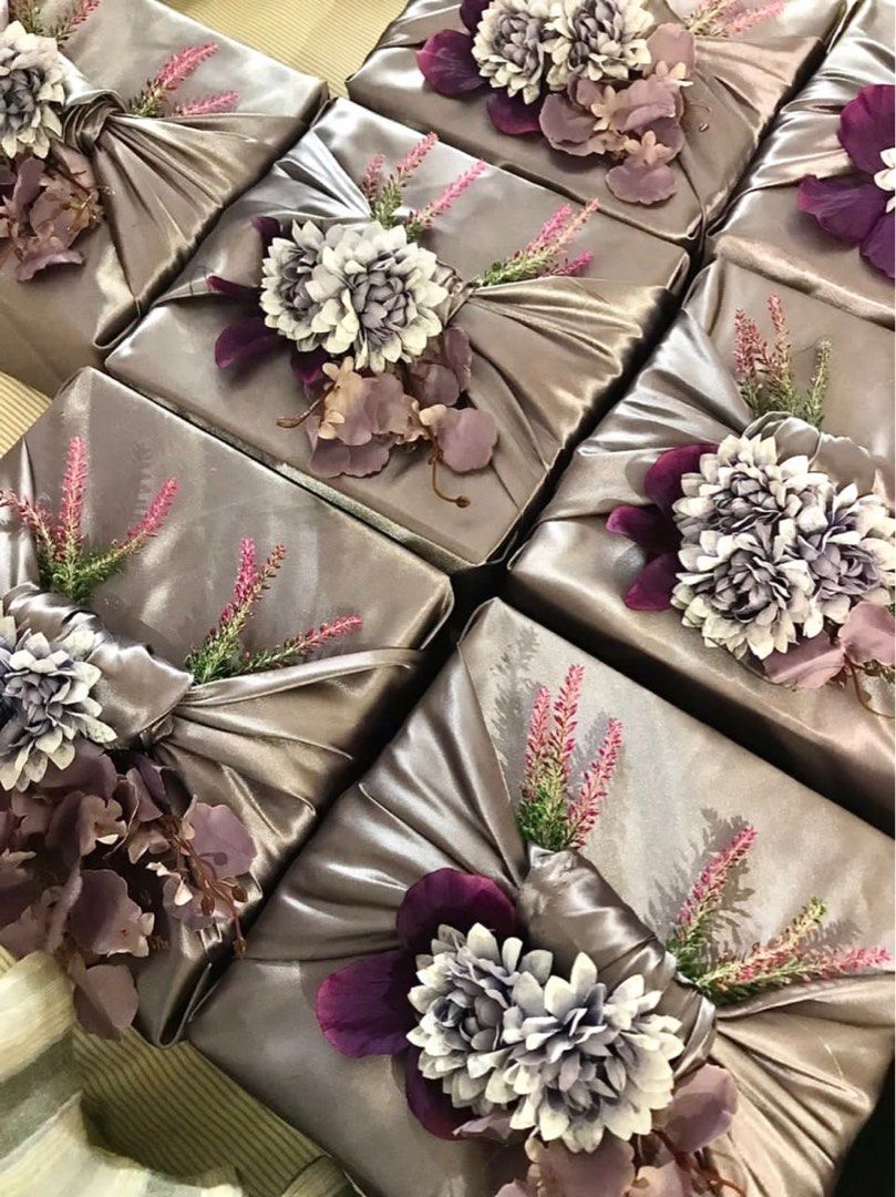 Dulang hantaran hidden, Hobbies & Toys, Stationery & Craft, Occasions ...