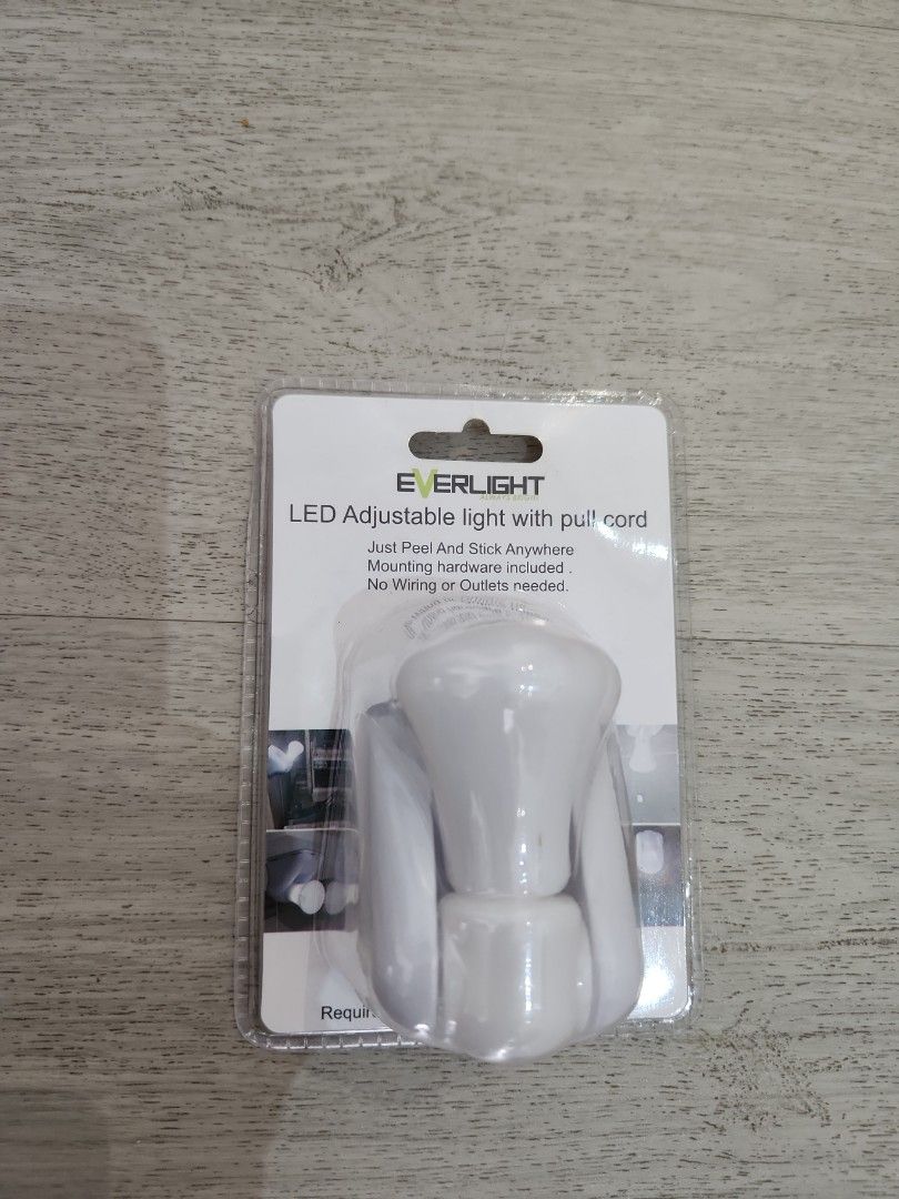 Everlight LED Adjustable light with pull cord, TV & Home Appliances ...