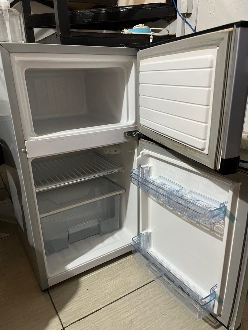 HANABISHI Refrigerator 2 Door, TV & Home Appliances, Kitchen Appliances ...