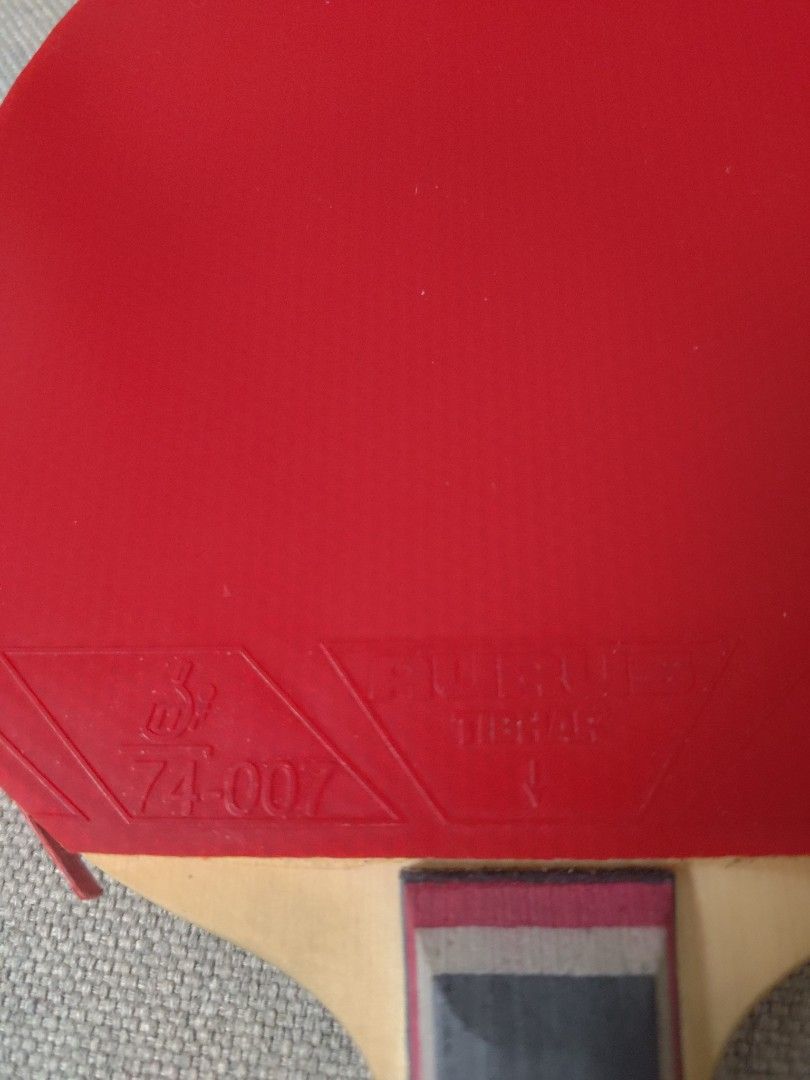 乒乓球拍Hinoki Ace 連膠Etika nexy ,Tibhar Aurus, 運動產品, 運動與體育, 運動與體育 - 球拍和球類運動 - Carousell