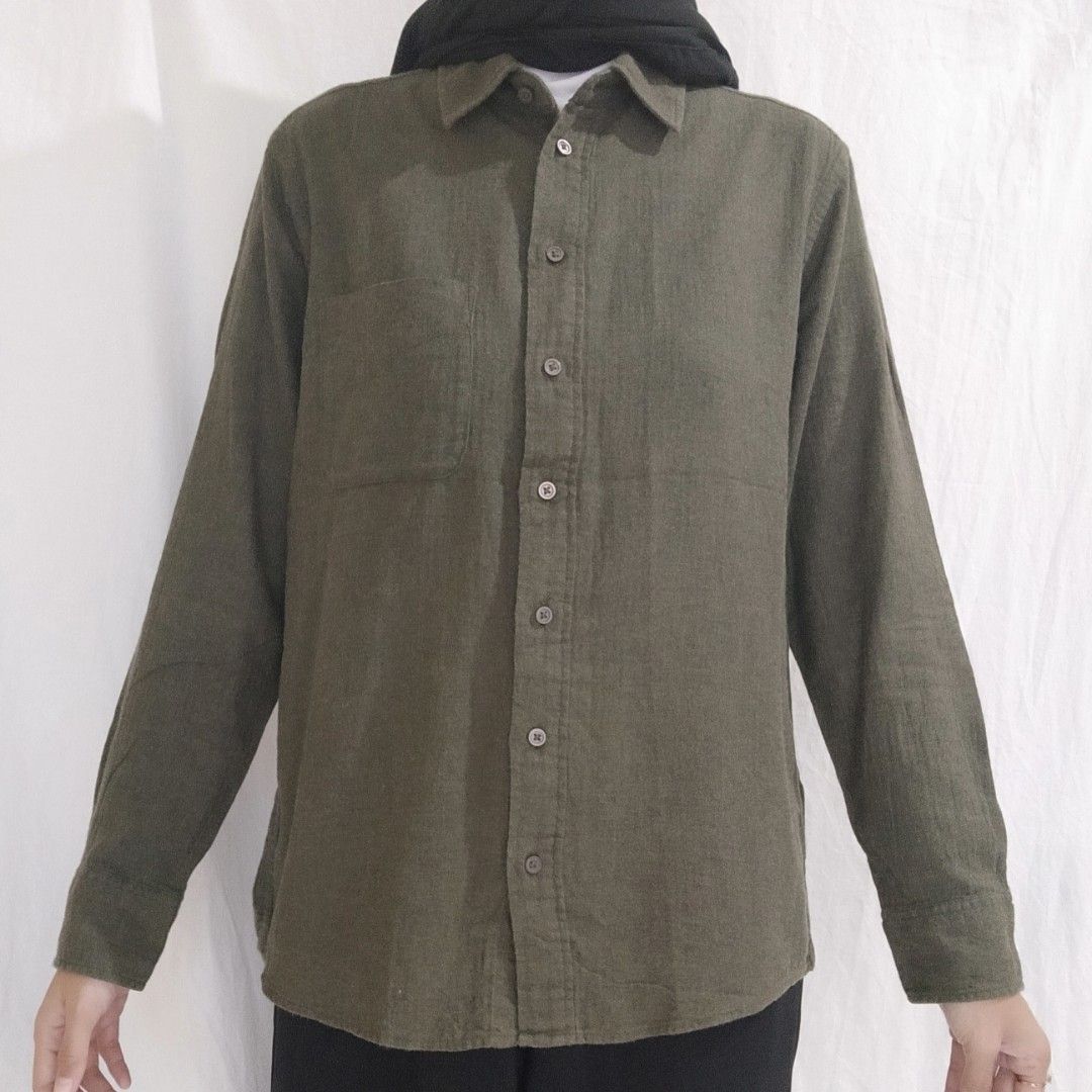 Kemeja flanel uniqlo warna hijau army, Fesyen Wanita, Pakaian Wanita ... Kemeja flanel uniqlo warna hijau army, Fesyen Wanita, Pakaian Wanita ...