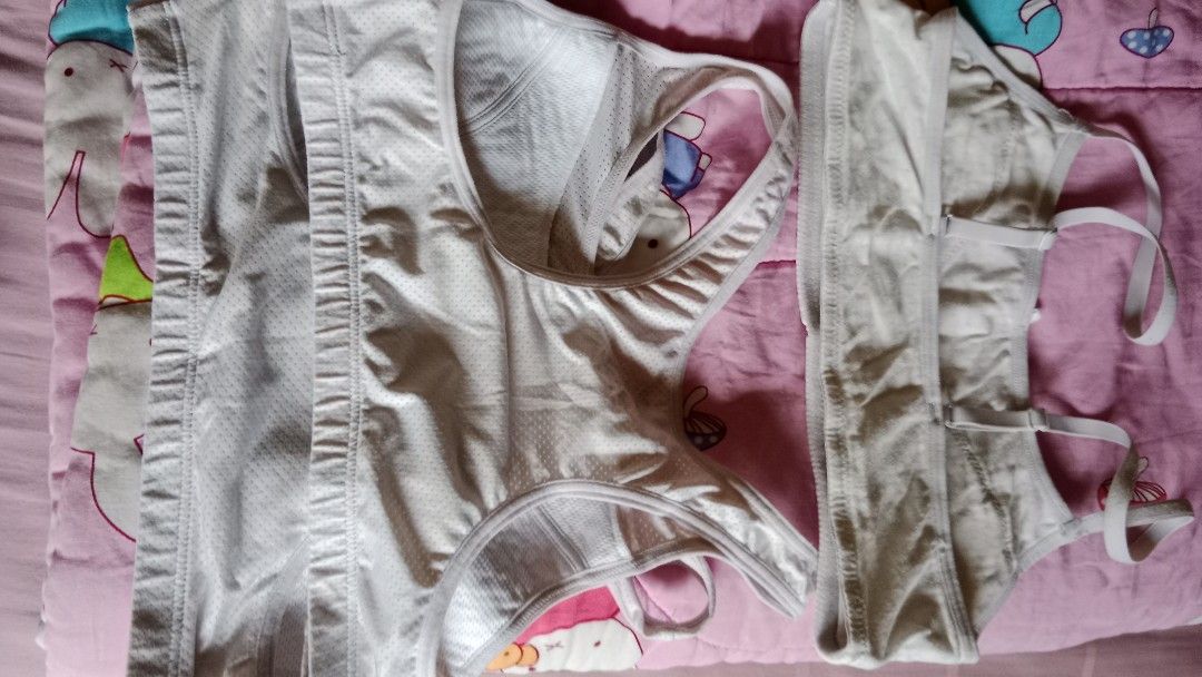 Kids preloved bra, Women's Fashion, Activewear on Carousell