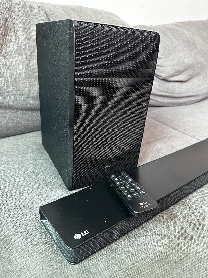 LG Soundbar - SJ8 4.1CH 300W MusicFlow Sound bar with wireless ...