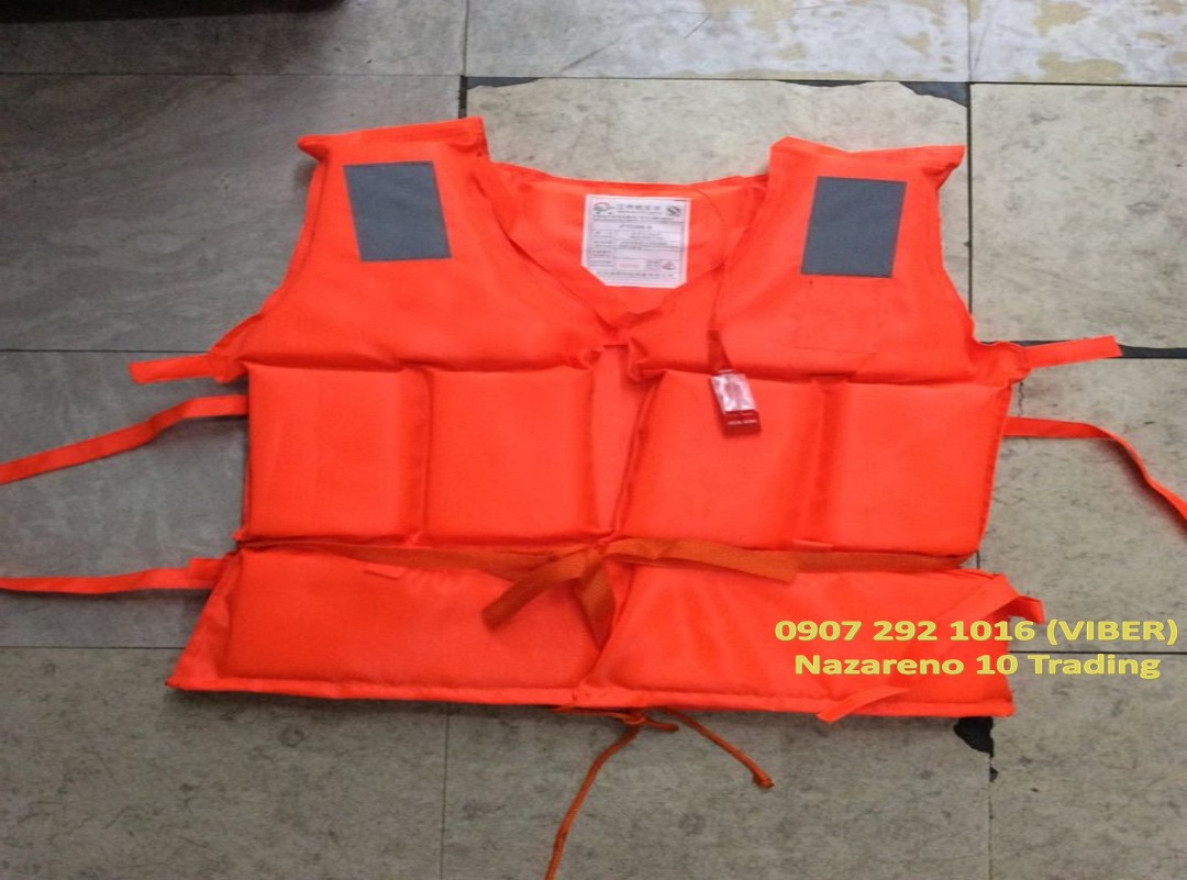 Lifevest ordinary 48, Sports Equipment, Sports & Games, Water Sports on ...