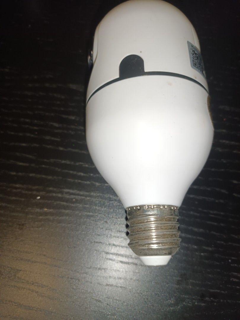 Light socket camera, Furniture & Home Living, Security & Locks ...