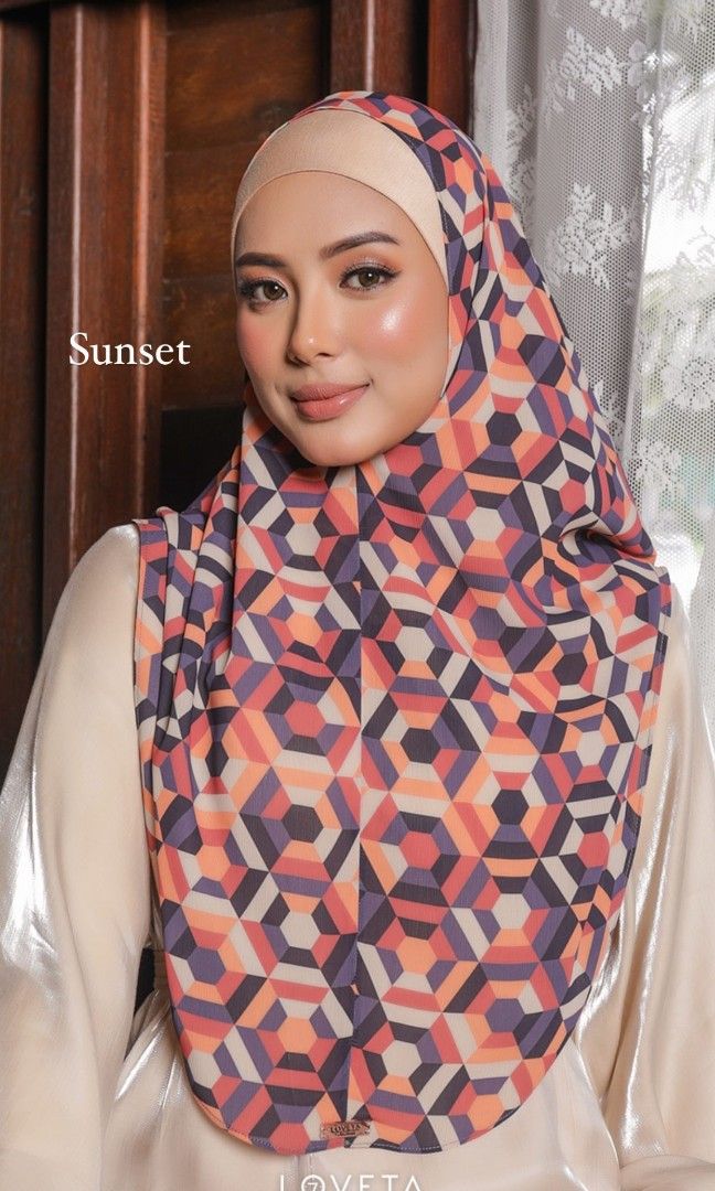 Loveta Siti Sarah, Women's Fashion, Muslimah Fashion, Hijabs on Carousell