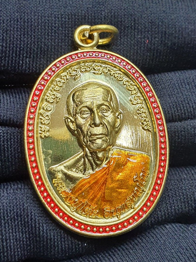 Lp Toh Rian Roon Kaipla Charoensarp Mongkol Thai Amulet, Hobbies & Toys ...