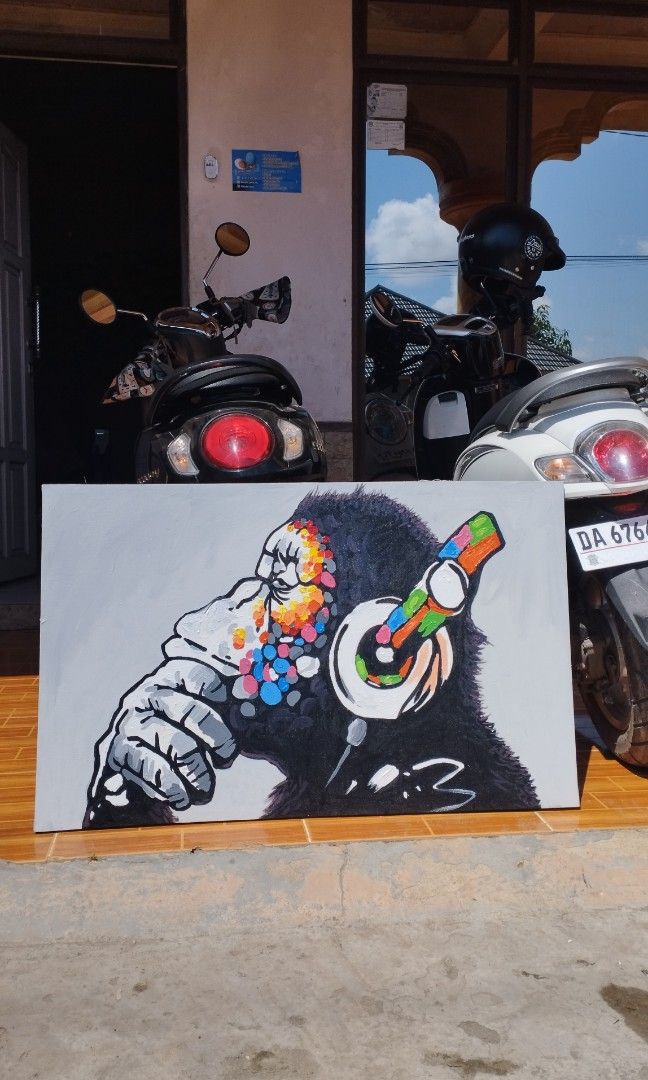 Lukisan DJ Monkey Banksy, Desain & Kerajinan Tangan, Karya Seni di ...