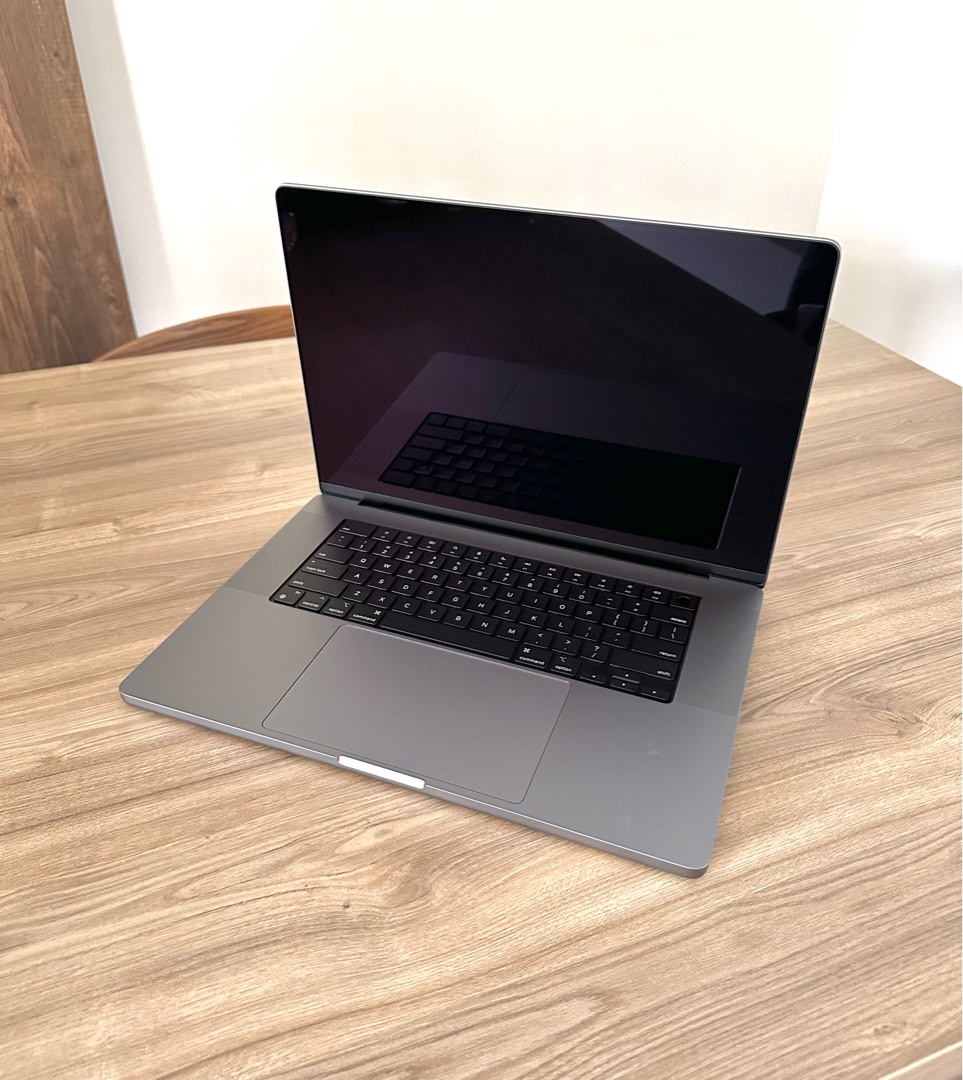 M1 Max MacBook Pro 16, Computers & Tech, Laptops & Notebooks on Carousell