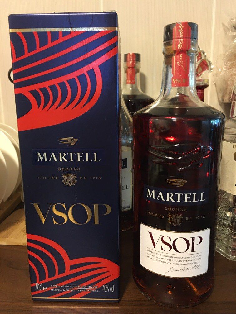 Martell Cognac France VSOP 700ml, Food & Drinks, Alcoholic Beverages on Carousell
