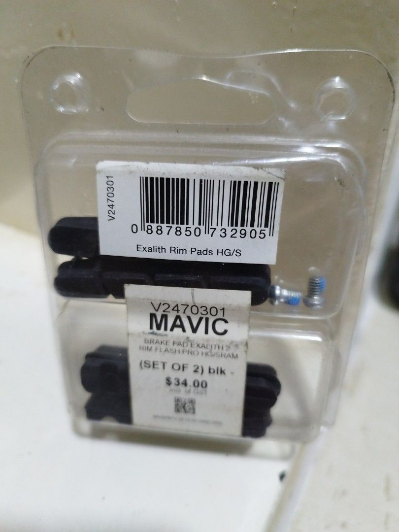 MAVIC EXALITH Carbon Brakepads, Sports Equipment, Bicycles & Parts ...