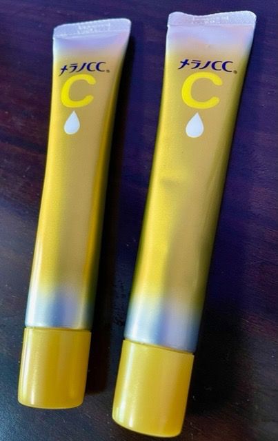 MELANO CC Premium Vitamin C Intensive Brightening Essence (Lightens ...