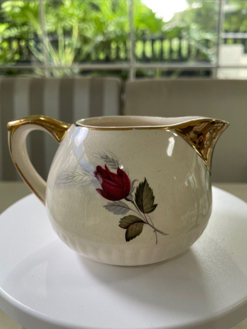 Milk/Creamer Pot on Carousell