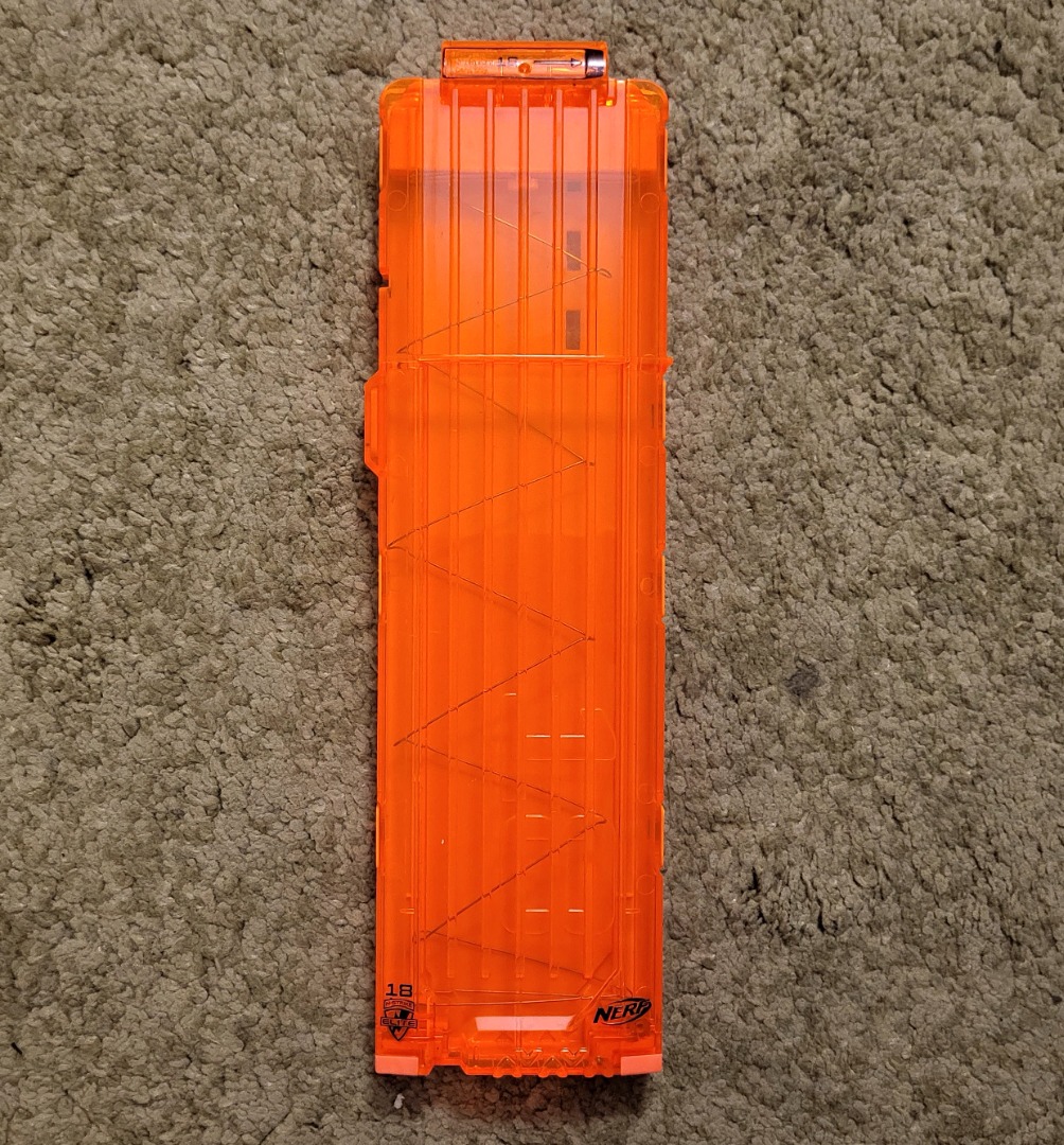 Nerf Extended Magazine, 興趣及遊戲, 玩具 & 遊戲類 - Carousell
