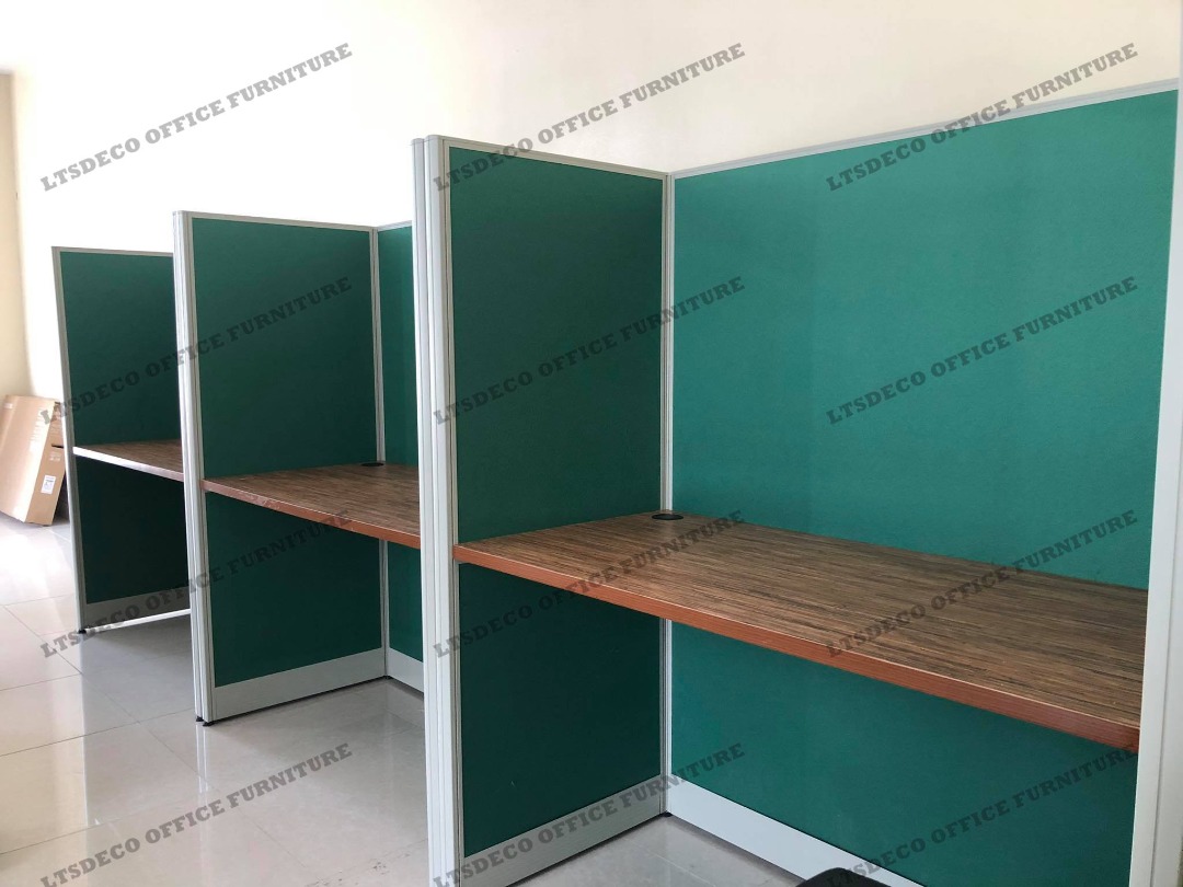 NEW CUBICLE FULL FABRIC TABLE OFFICE PARTITION FURNITURE on Carousell