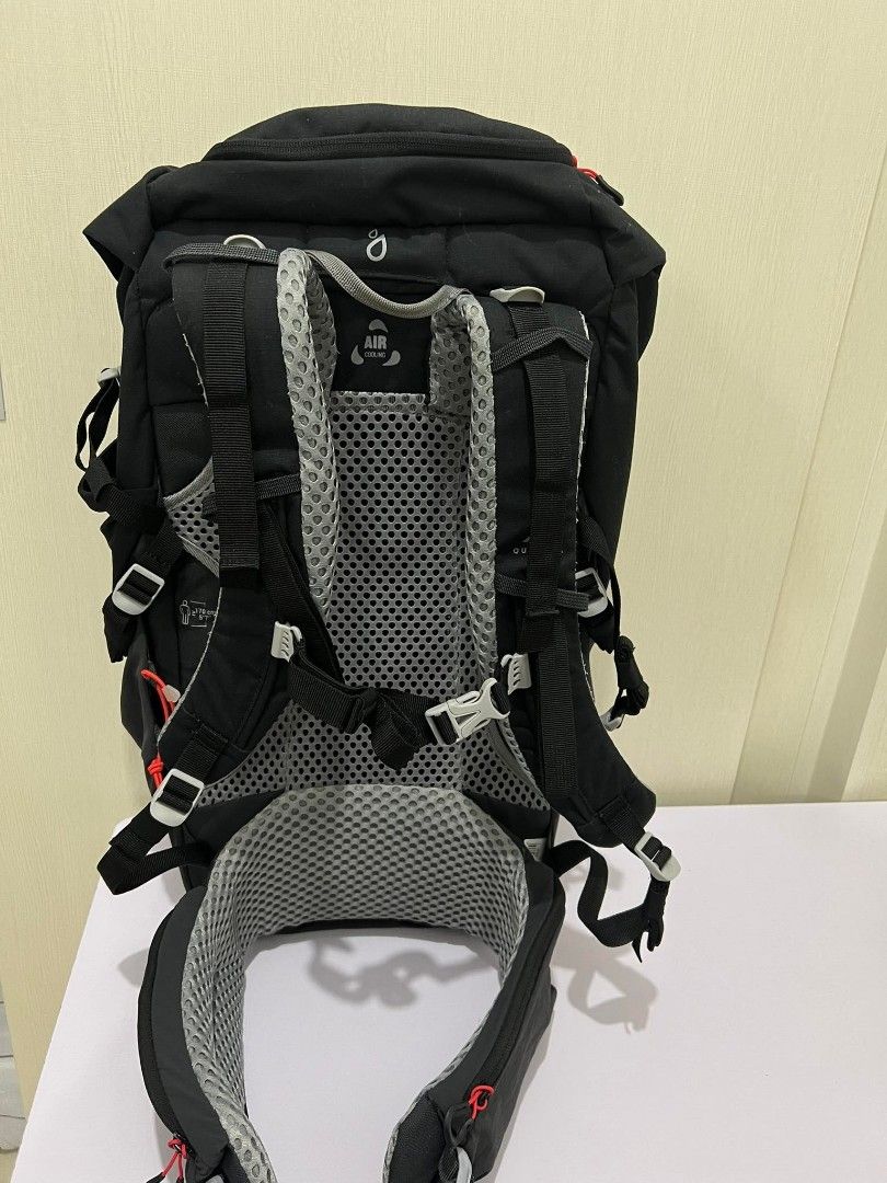 Quechua MH500 40L Mountain Hiking Backpack on Carousell