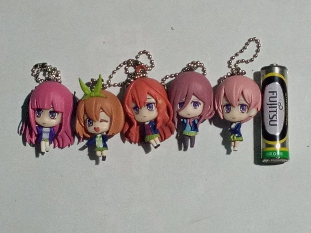 Quintessential Quintuplets Figure Keychains Set (Complete), Hobbies ...