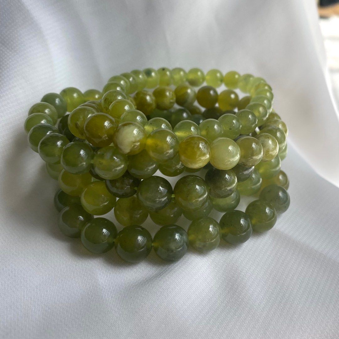 Serpentine Jade, Women's Fashion, Jewelry & Organisers, Bracelets on ...