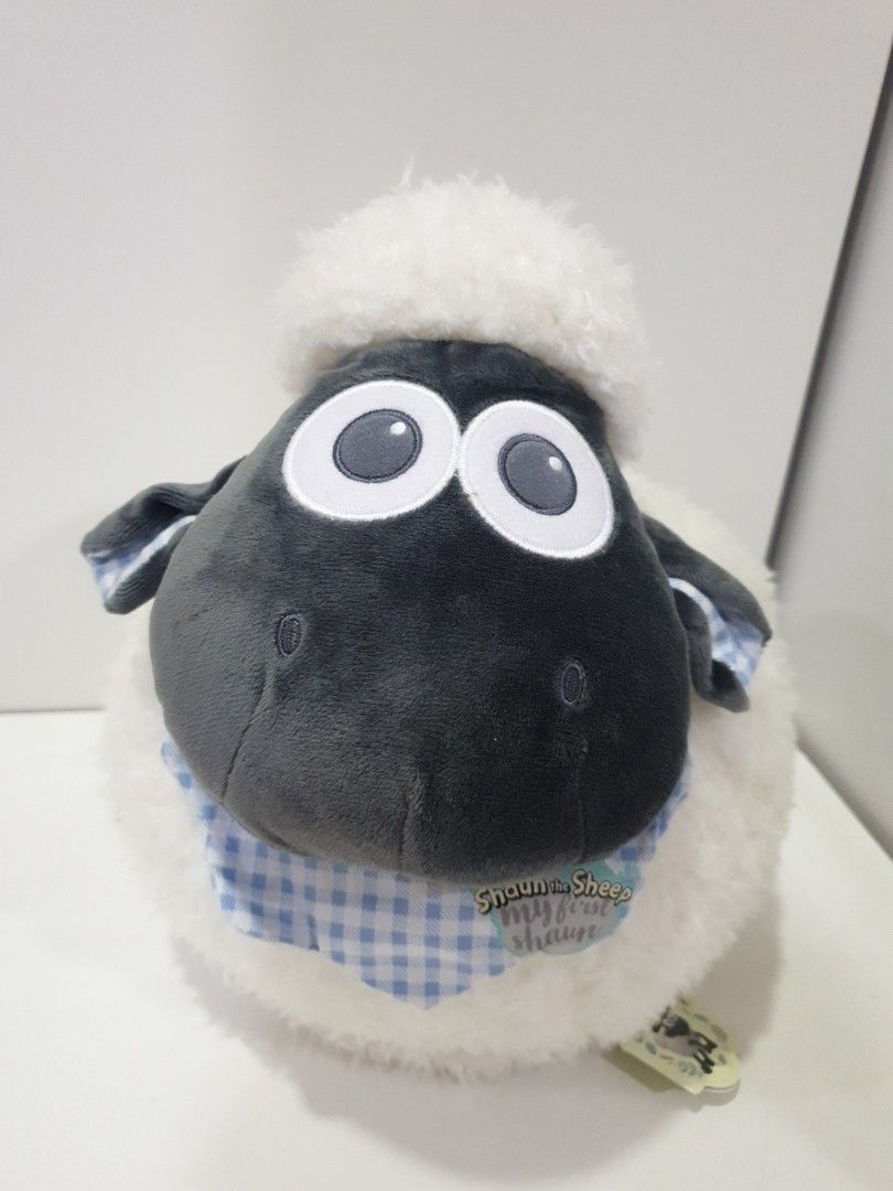 Shaun the Sheep plush toy, Hobbies & Toys, Toys & Games on Carousell