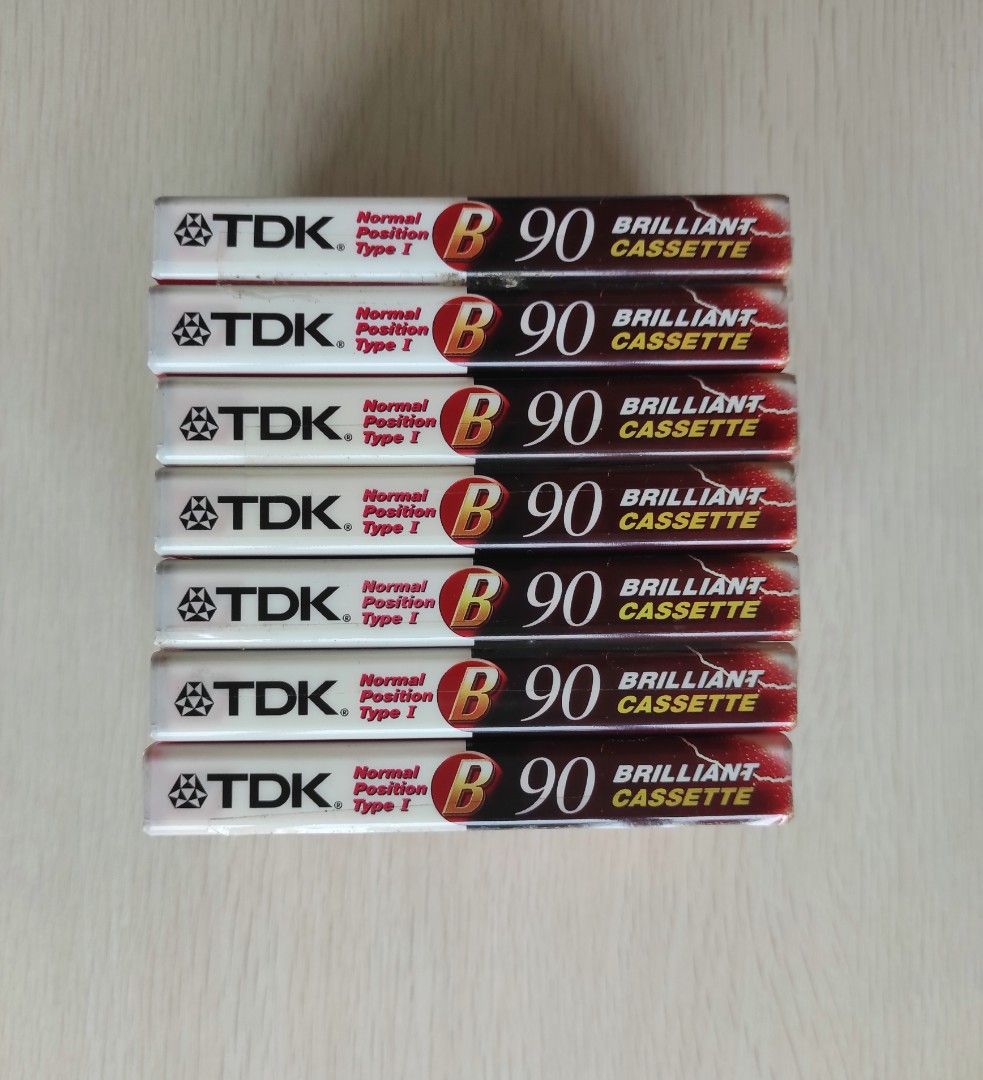 TDK D90 90 Min Sealed Blank Audio Cassette Tapes Kaset Antik Vintage, Antik, Pajangan di Carousell