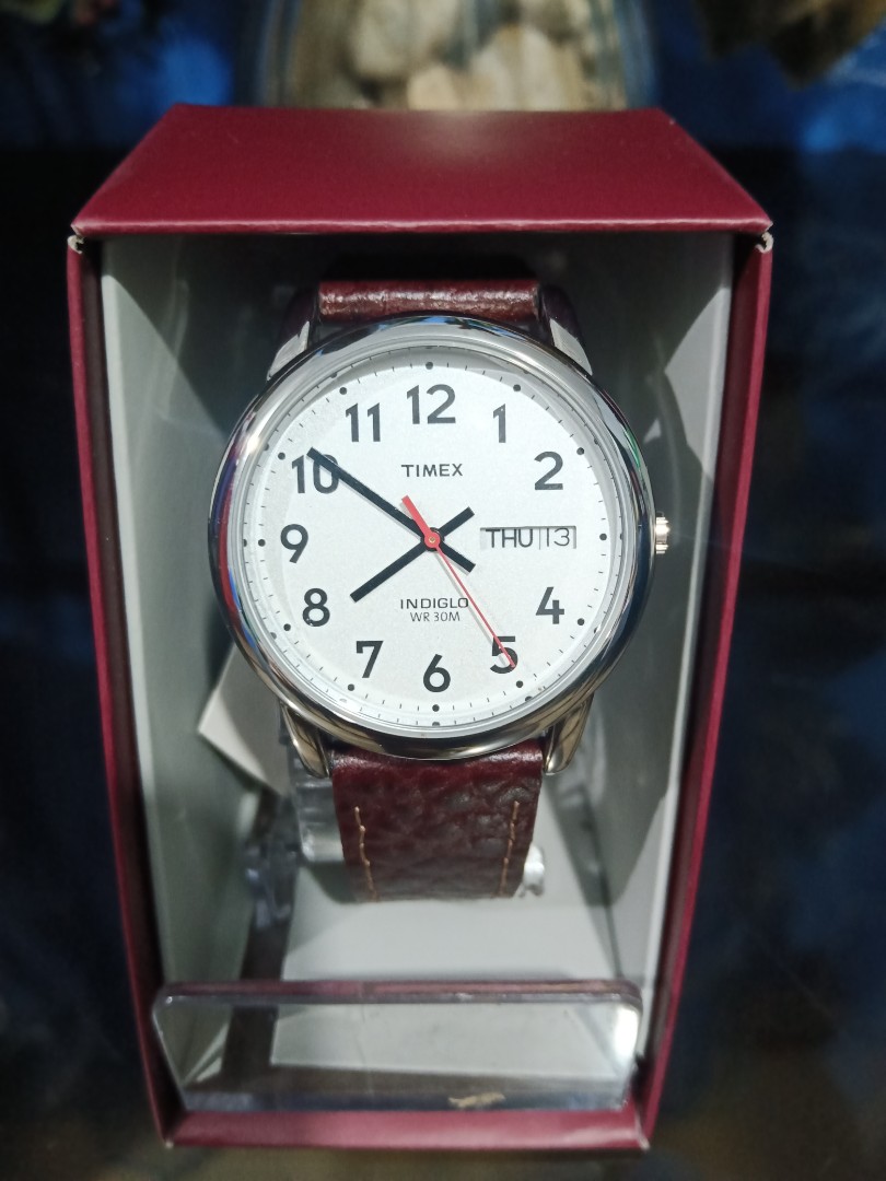 Timex Easy Reader Day-Date 35mm Indiglo Leather Band on Carousell