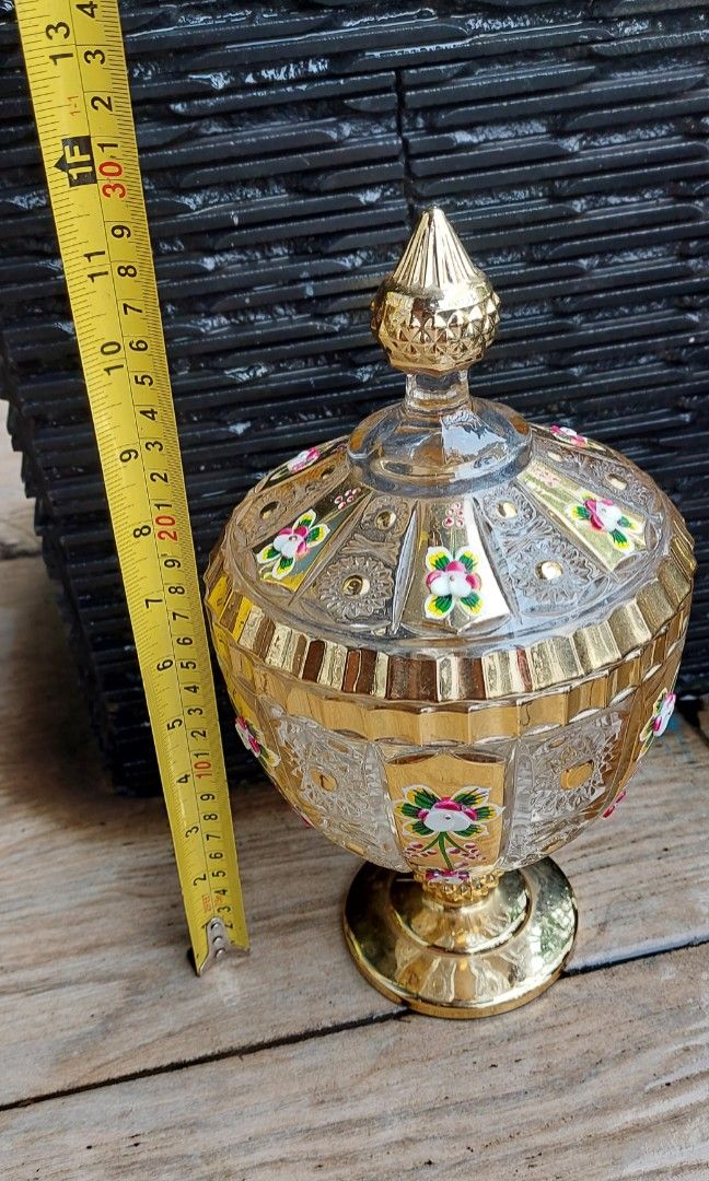 Toples tempat permen dari cristal Yosikawa, Antik, Lainnya di Carousell