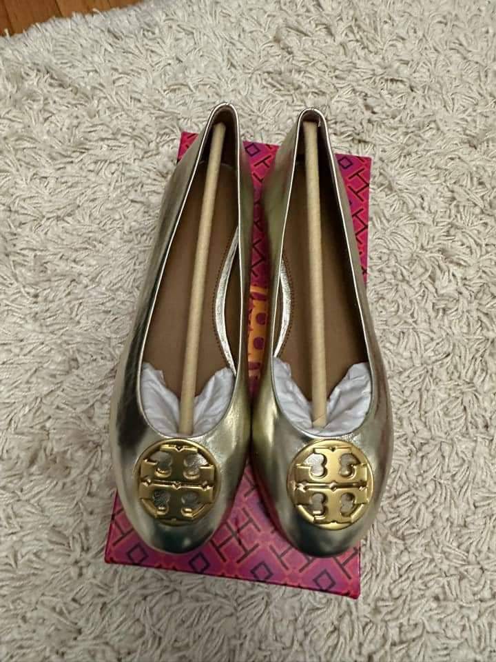 Tory Burch Chelsea Ballet Flats on Carousell