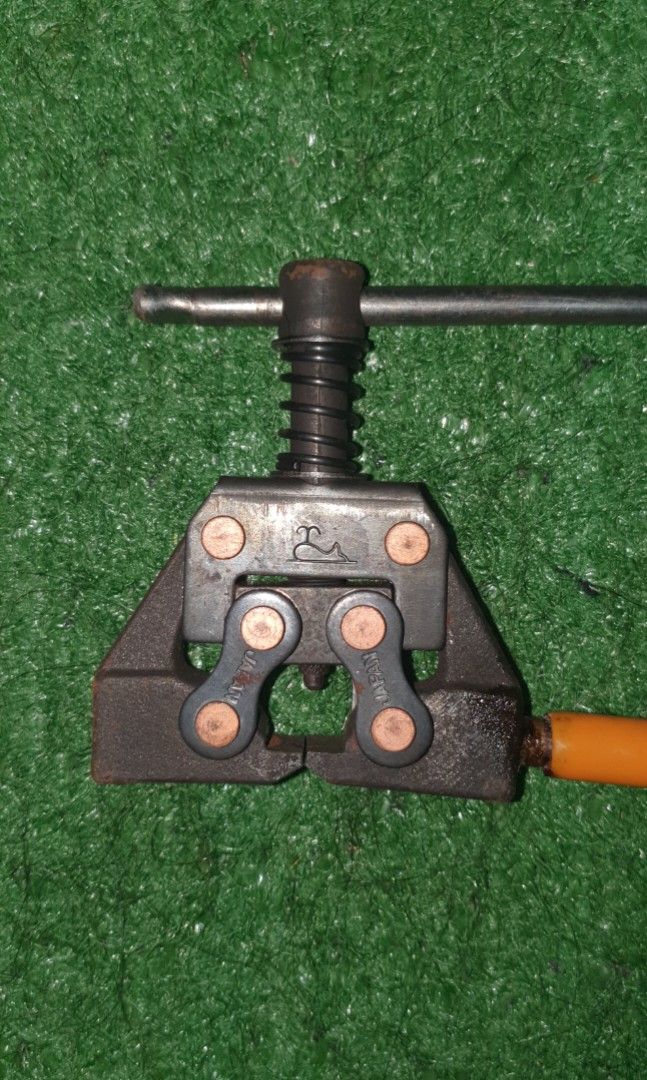 WHALE roller chain detacher - JAPAN, Hobbies & Toys, Stationery & Craft ...