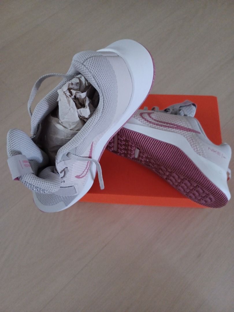 Women Nike MC Trainer 2, Women's Fashion, Footwear, Sneakers on Carousell