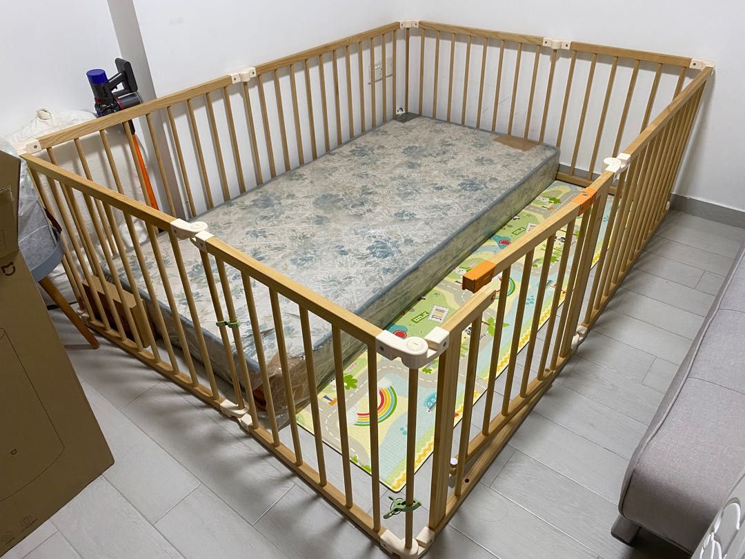 Wooden playpen, Babies & Kids, Infant Playtime on Carousell