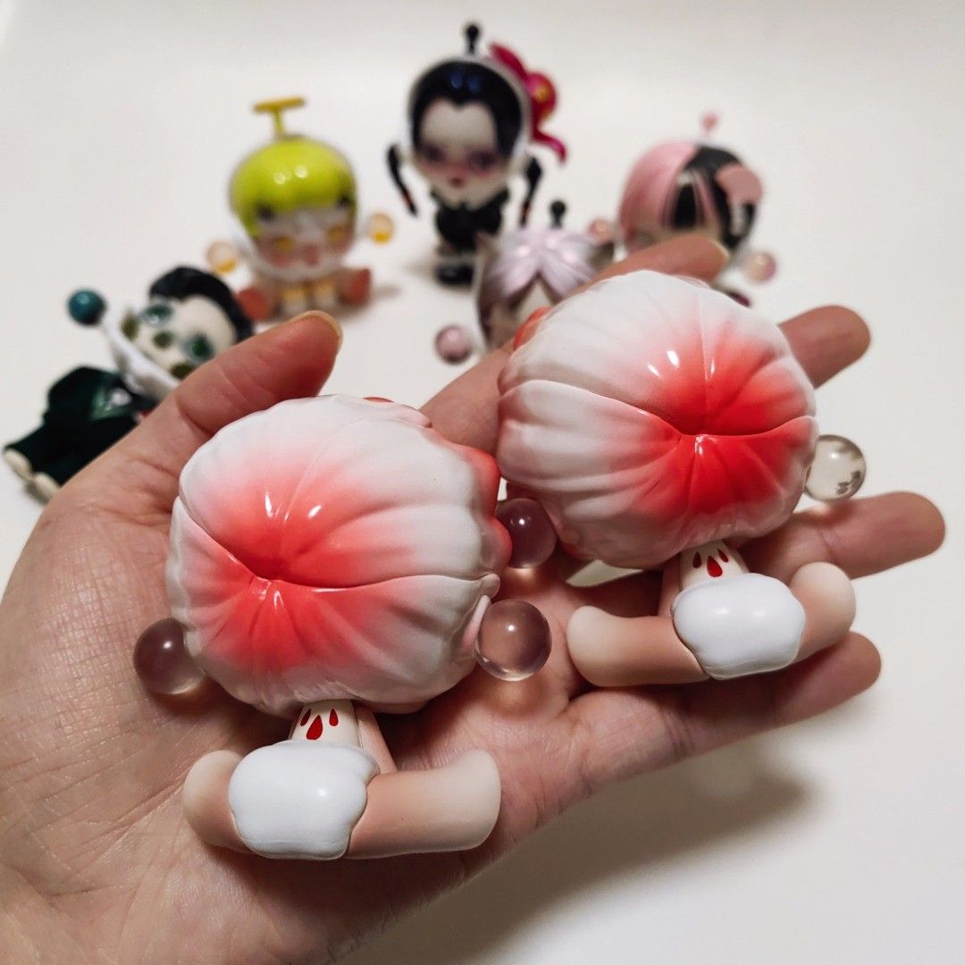WTS - POP MART Skull Panda skullpanda Ancient Castle series - Bloody ...