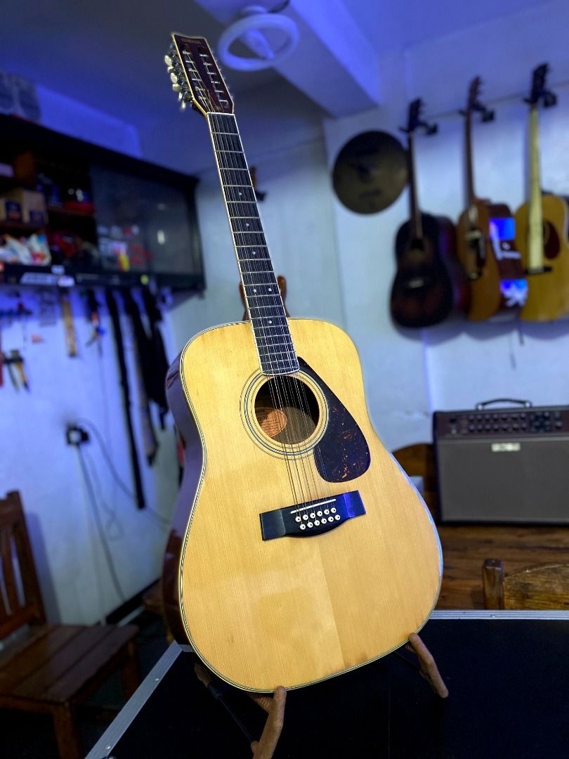Yamaha FG12-301 12 String Guitar 16.5K, Hobbies & Toys, Music & Media ...