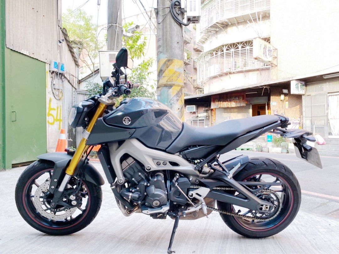 YAMAHA MT09 ABS, 機車, 重機在旋轉拍賣