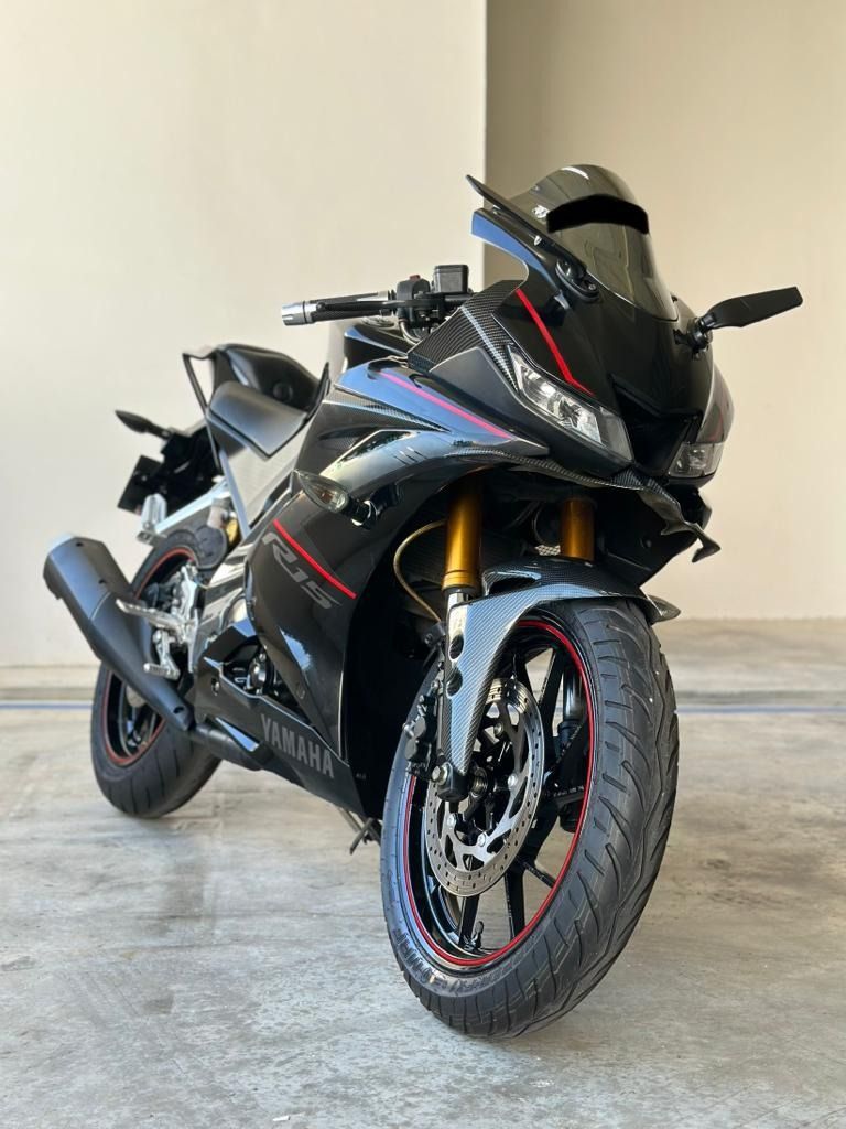 YAMAHA R15 V3, Motorcycles, Motorcycles for Sale, Class 2B on Carousell