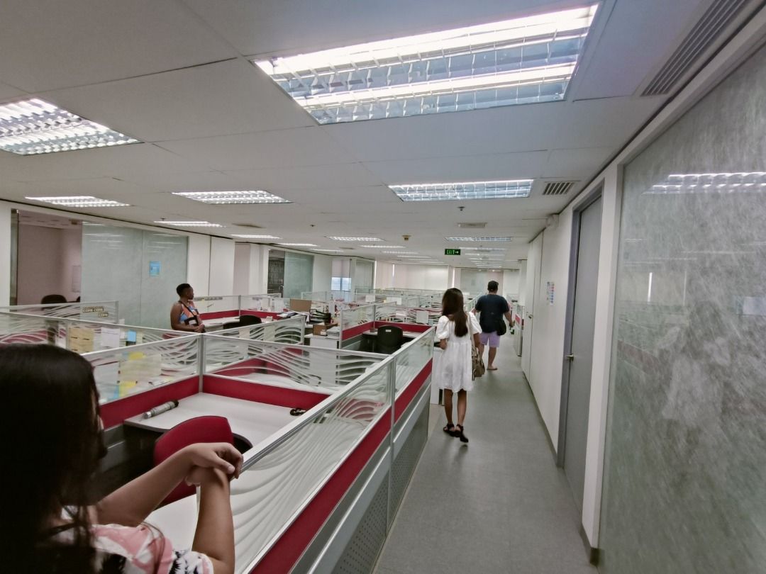 1049sqm Orient Square Ortigas Center Pasig City Office Space For Rent ...