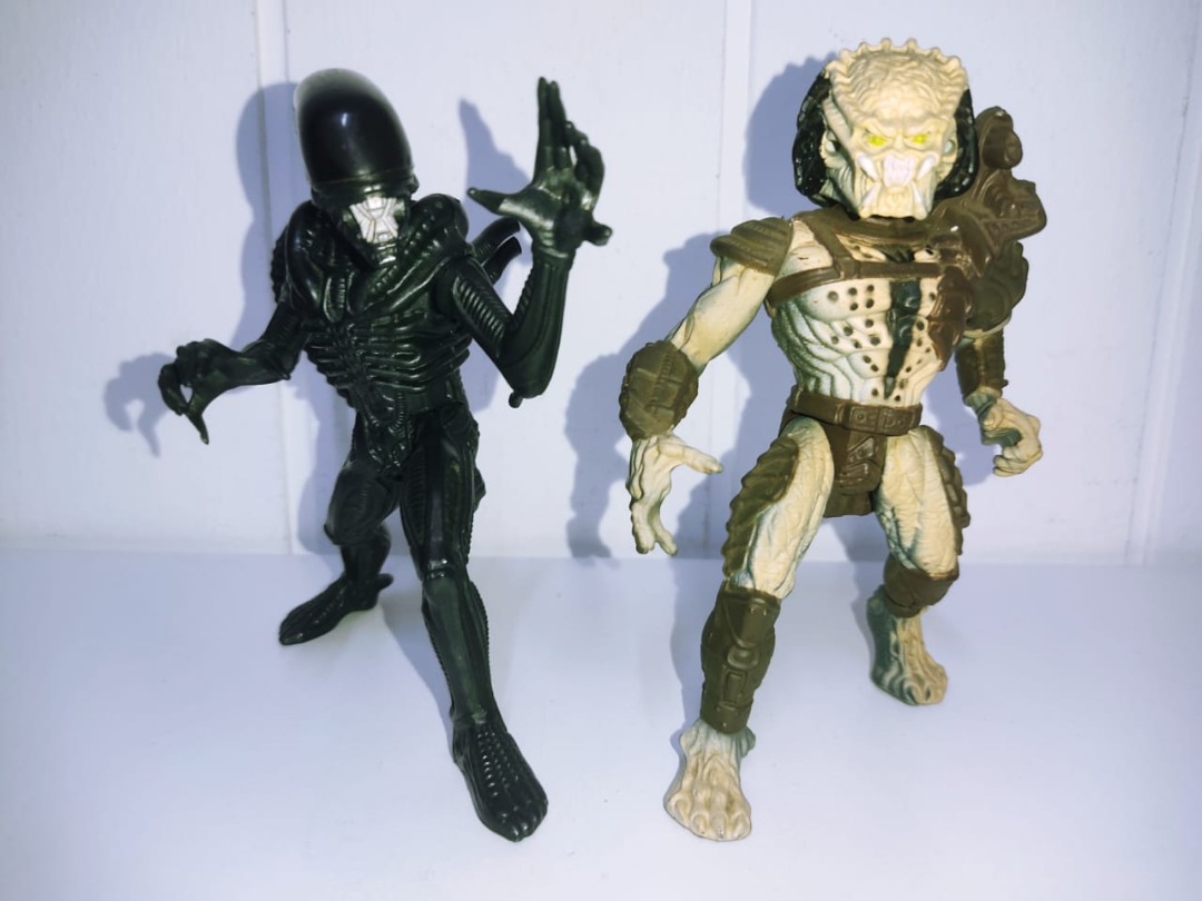 1993 ALIENS VS PREDATOR - WARRIOR ALIEN VS RENEGADE PREDATOR, Hobbies ...
