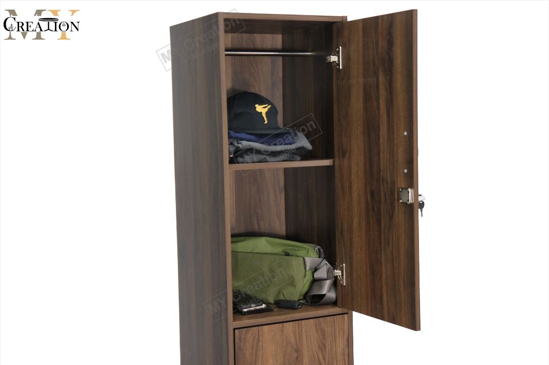 2 Lockable Door Wardrobe / Hostel Wardrobe / 6 kaki Almari baju ...
