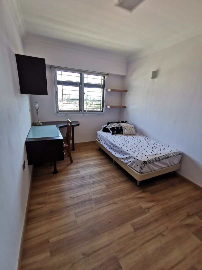 39 Jalan Tiga Pine Green, Property, Rentals, HDB on Carousell