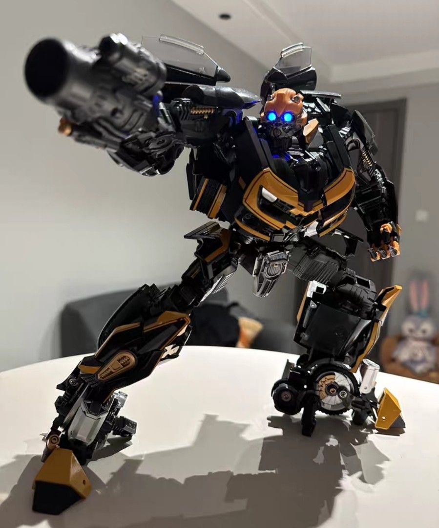 全新品 28cm BB02 BB-02 暗黑 大黃蜂 Bumblebee Movie 電影版 變形玩具電影 大黃蜂 勇士 雪佛蘭 模型 合金 ...