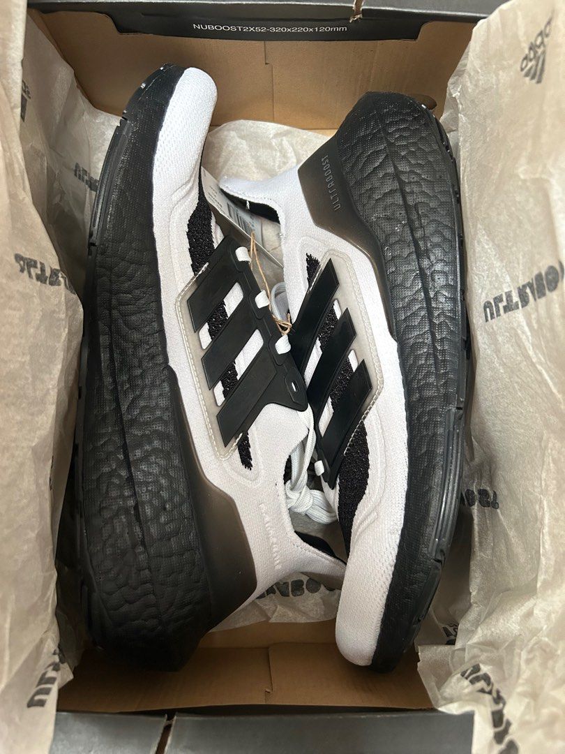 Adidas Ultraboost 21 white/black boost S23708 10us, Men's Fashion ...