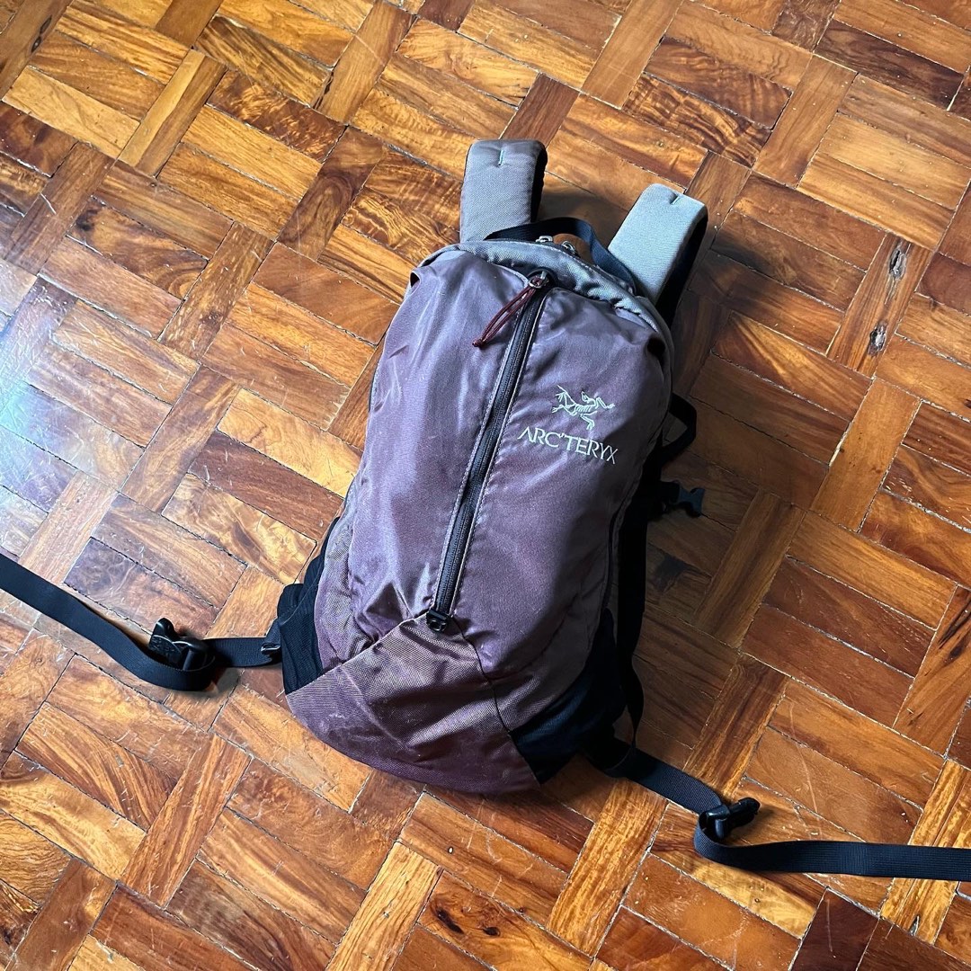 Arcteryx Fly 13 Backpack, Men's Fashion, Bags, Backpacks on Carousell
