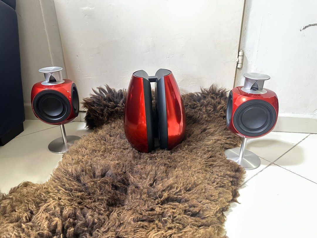 Beolab 3 and Beolab 11 (subwoofer) cable all in , Audio, Soundbars ...